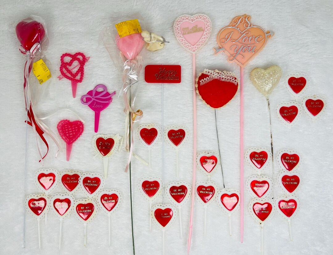 Vintage Valentine’s Day Plastic Cupcake Toppers & Floral Picks Lot ...