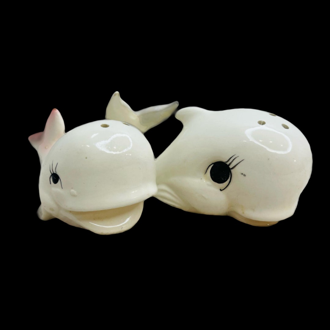 Rare Japan Anthropomorphic Whale Salt & Pepper Shakers MCM Big Eyed Mom ...