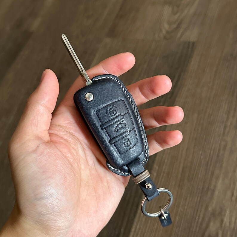 Audi Leather Key Case, A1 A3 A4 A5 A6 A7 A8 Q2 Q3 Q5 Q7 Q8 E-tron TT R8 ...