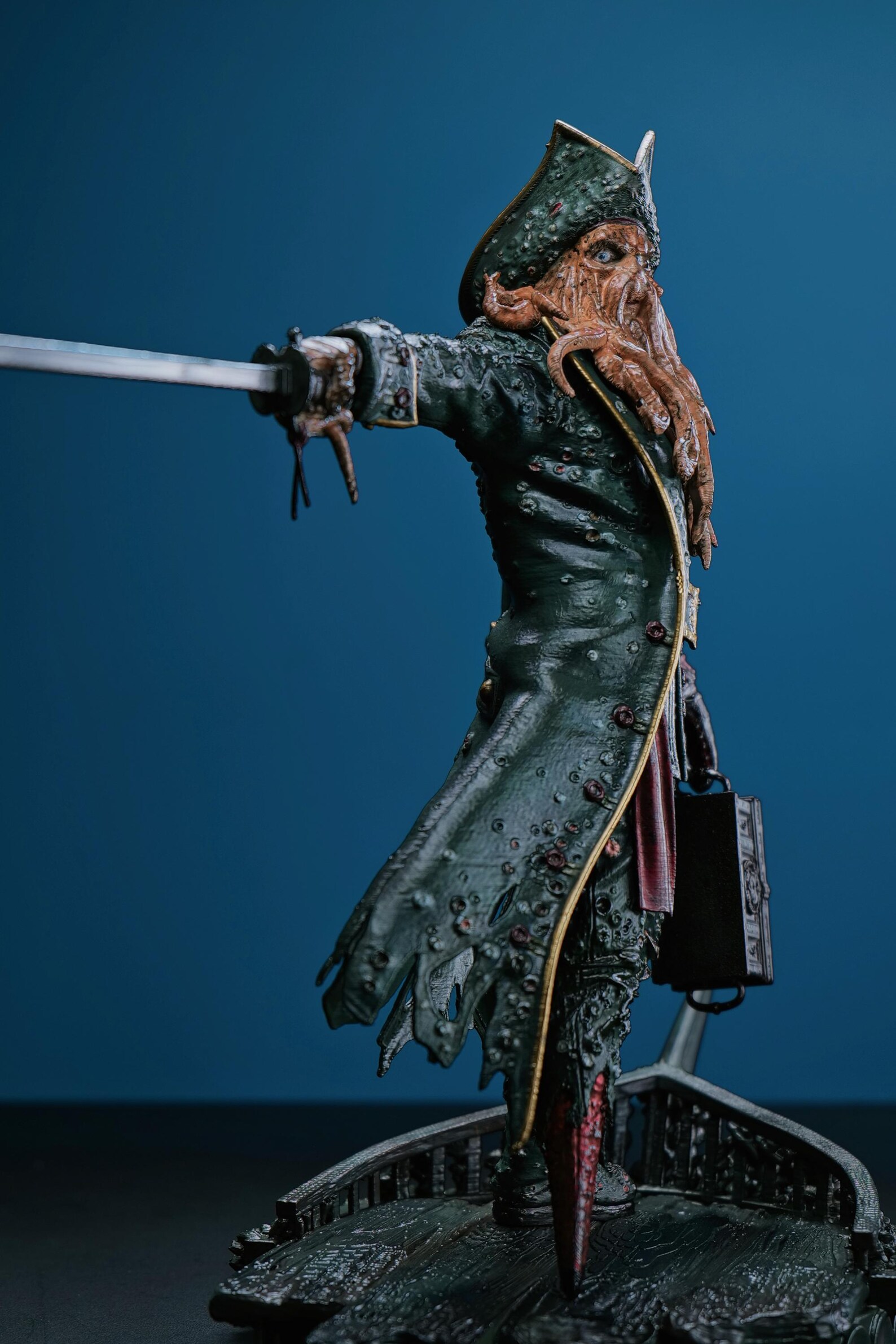 Davy Jones "captain of the Dutchman" | Hand-painted Cinematic Figurine ...