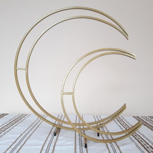 Little Metal Moon / Wedding Arch/ Diameter 20"-30" Metal Rouarchnd Moon ...