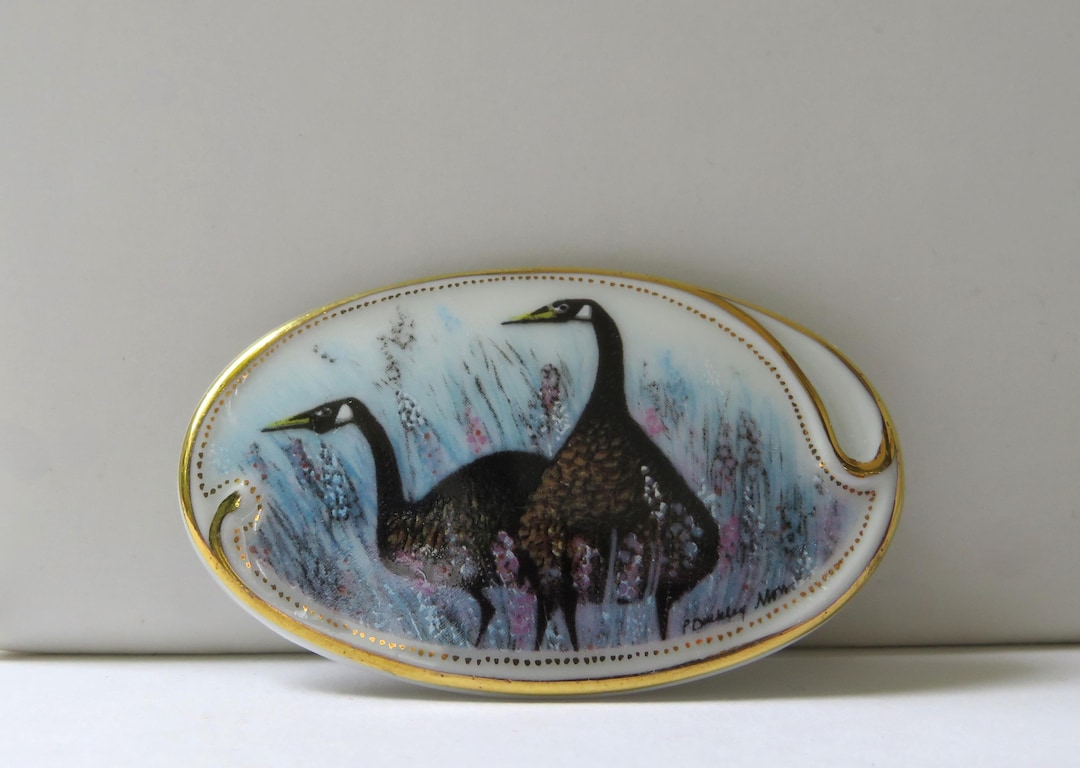 Vintage Porcelain Brooch BUCKLEY MOSS Handpainted Gold Rim - Etsy