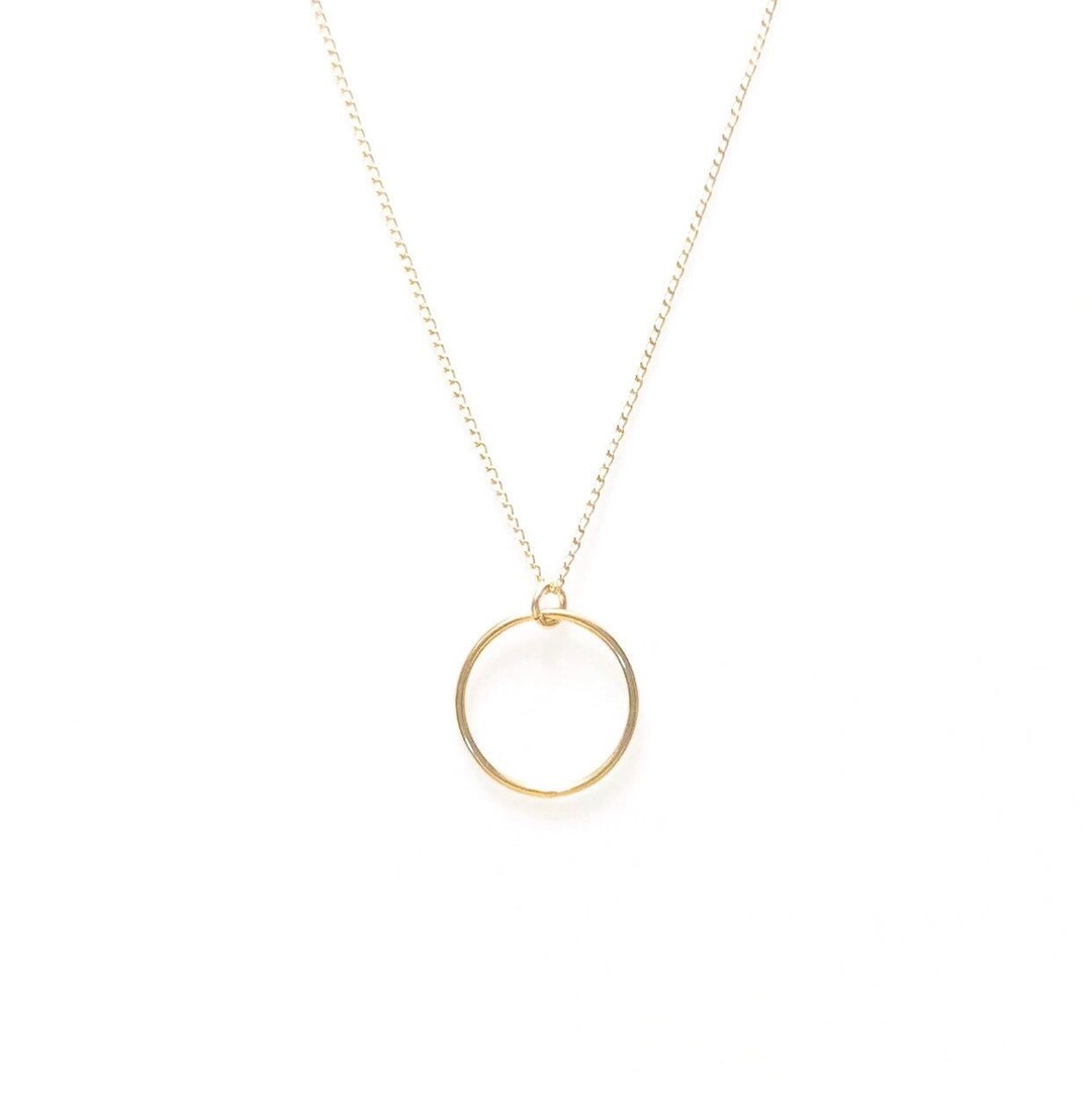 Perfect Circle Necklace 14K Gold-filled or Sterling Silver - Etsy