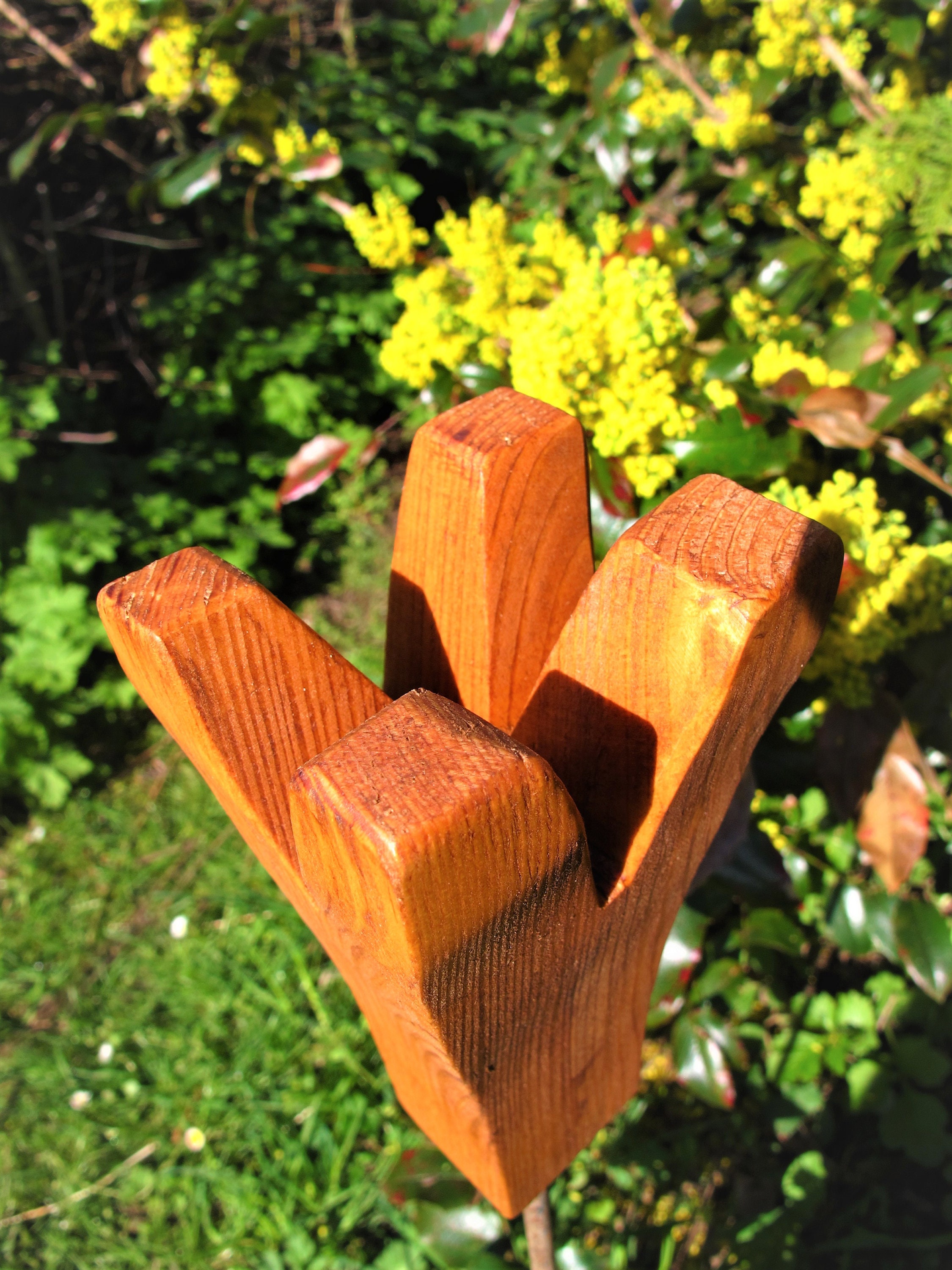 Queen King Crown Trellis Garden Bed Stake Flowers Balcony - Etsy