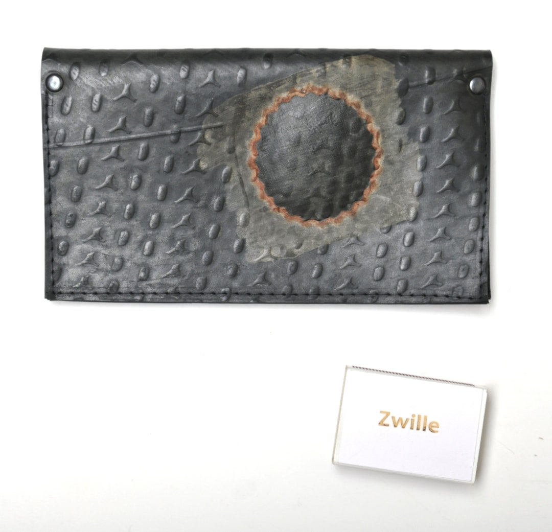 Portemonnaie aus recyceltem Traktor und Fahrradschlauch - Etsy.de