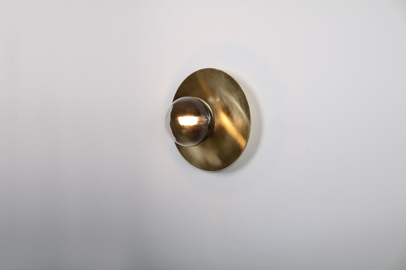 Brass Disc Wall Lighting - Sconce Globe Wall Lamp Vanity Light Fixture ...
