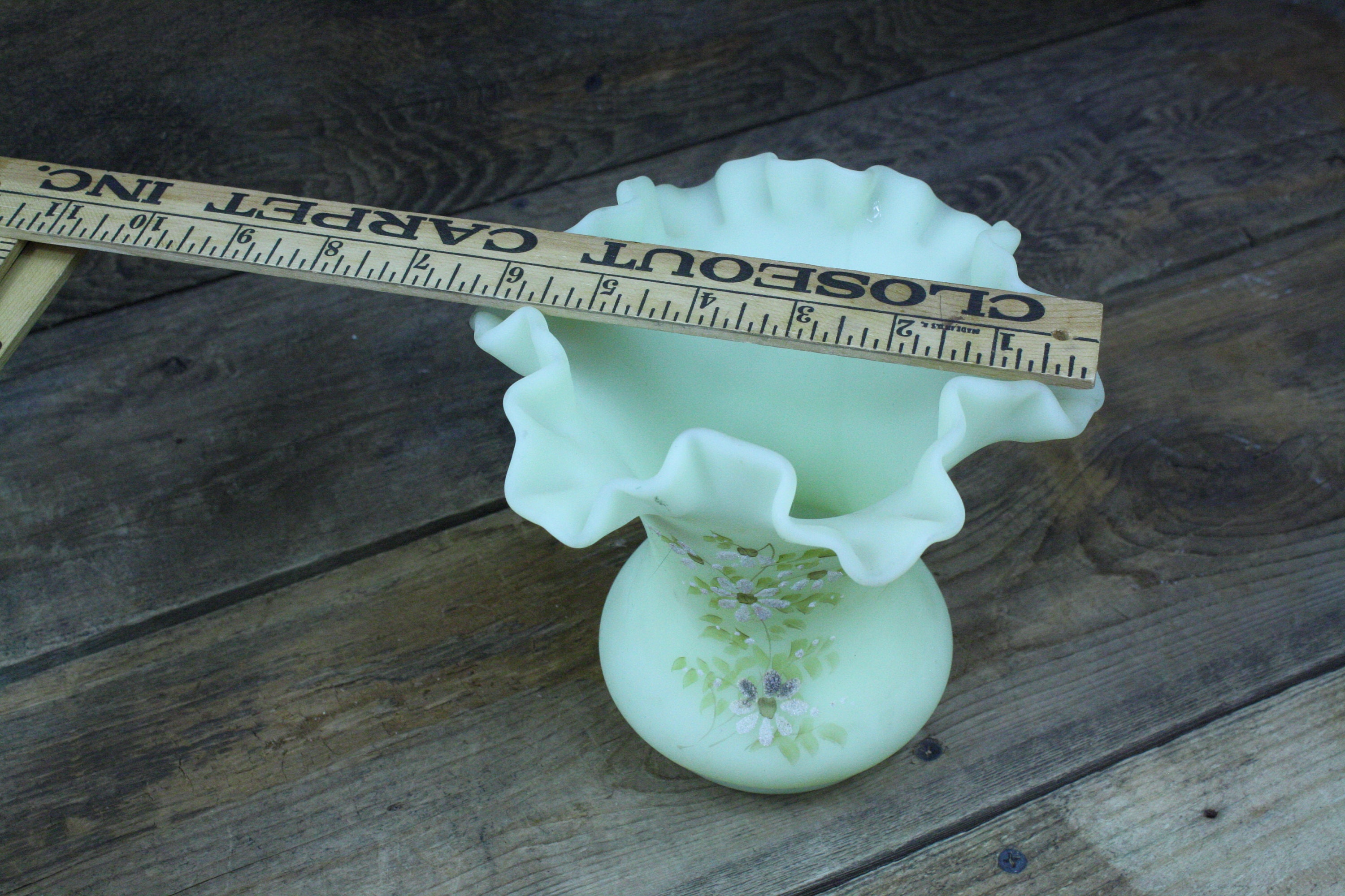 Free Shipping Vintage Fenton Lime Green Satin Hand-painted - Etsy UK