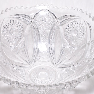 Vintage Collectible Daisy Button Pattern Crystal Clear Cut Glass Bowl ...