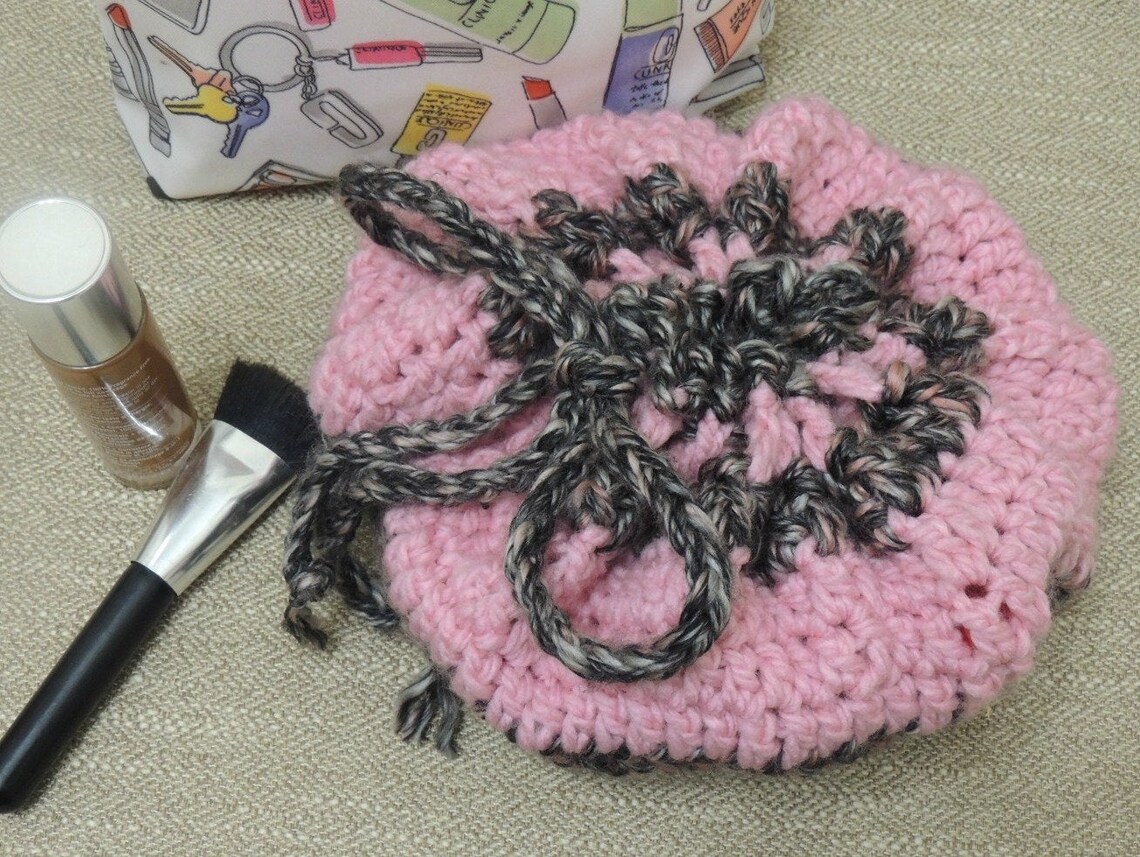 Crochet Pattern//flat Crochet Make-up// Crochet Drawstring | Etsy