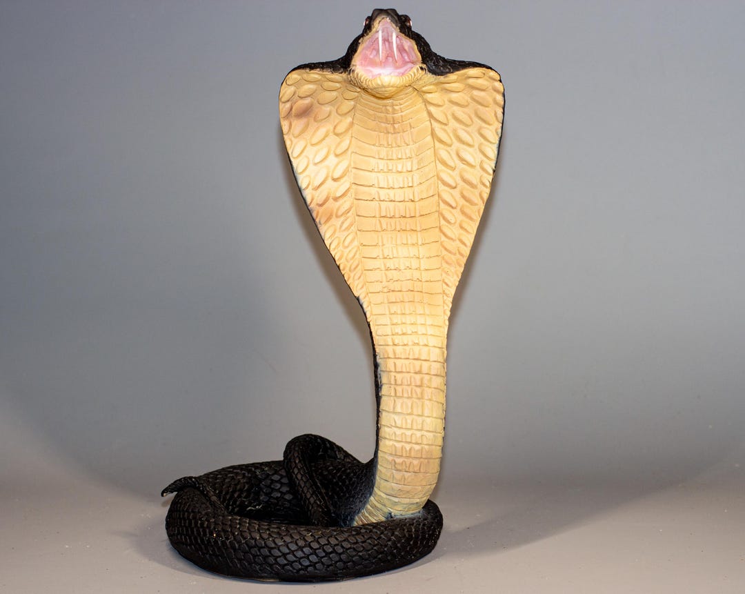 Cobra Snake Sculpture *serpent Statue *chinese Zodiac New Year Gift ...