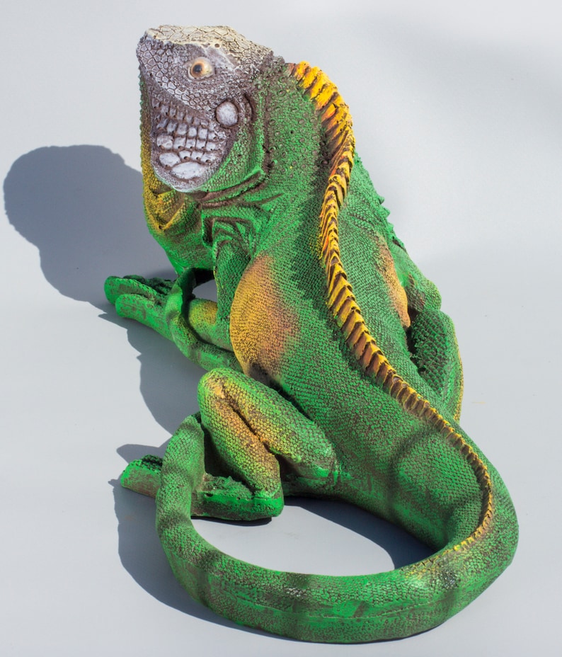 Lizard Statue *iguana Sculpture *garden Decor Outdoor *wildlife ...