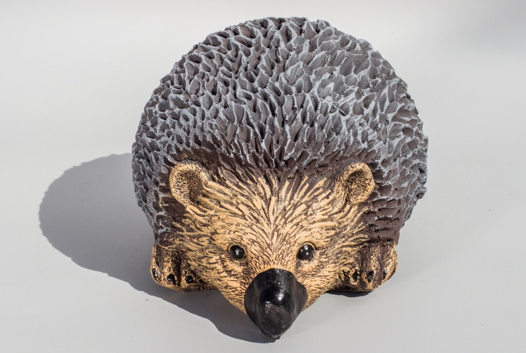 Hedgehog Ornament Figurine wildlife Garden Sculpture statue Animal ...
