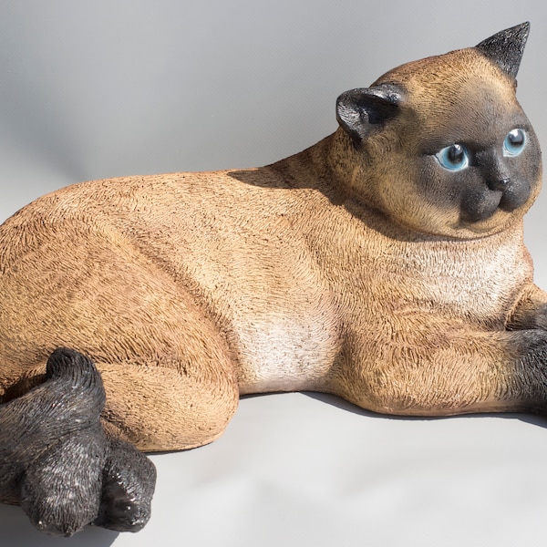 Siamese Cat Statue - Etsy