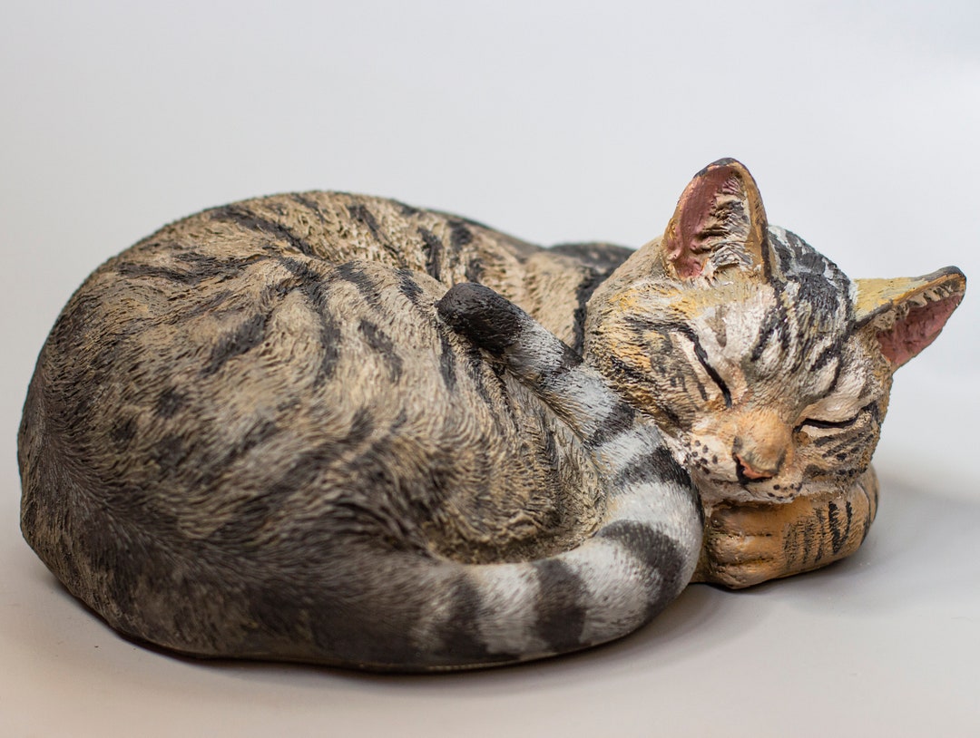 Cat Urn for Ashes *keepsake Memorial *cremation Pet Statue Handpainted ...