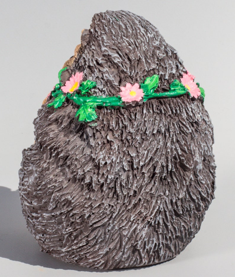 Hedgehog Figure garden Statue Animal wildlife Sculpture - Etsy