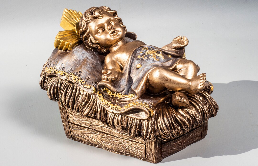 Birth of Jesus Statue *creche Nativity Scene *newborn Baby Christ ...