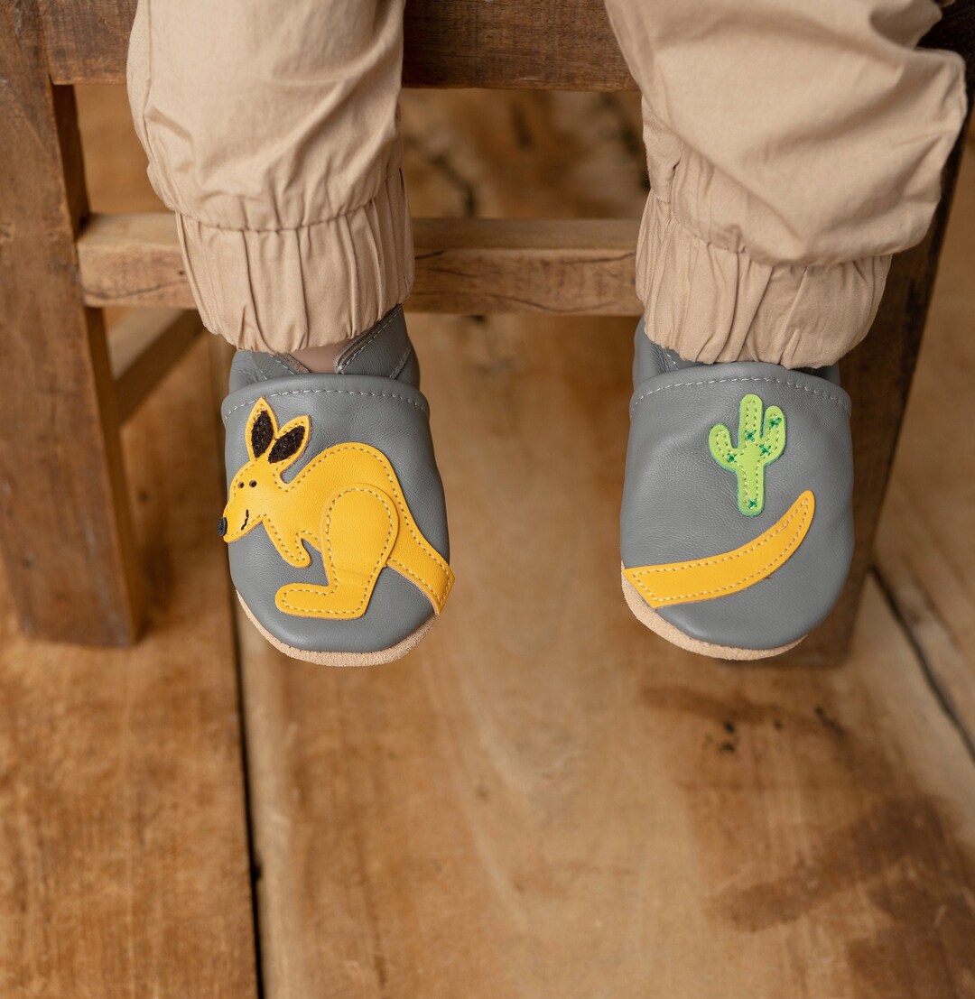 Crawling Shoes Baby Leather Dolls Leather Crawlers Baby Shoes Kangaroo ...