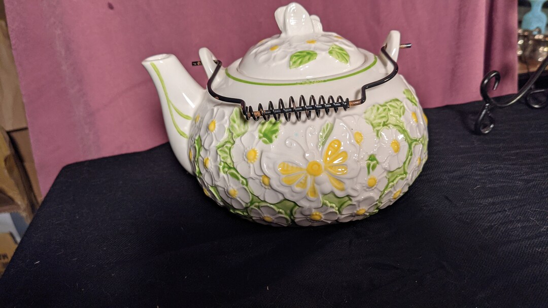 FREE SHIPPING Vintage Ceramic Teapot With Coiled Metal Handle. Made in ...