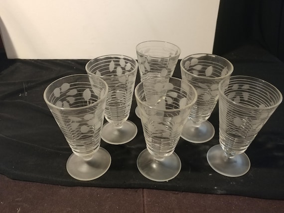 Vintage Federal Glass Pressed Pattern Glass Set Footed | Etsy