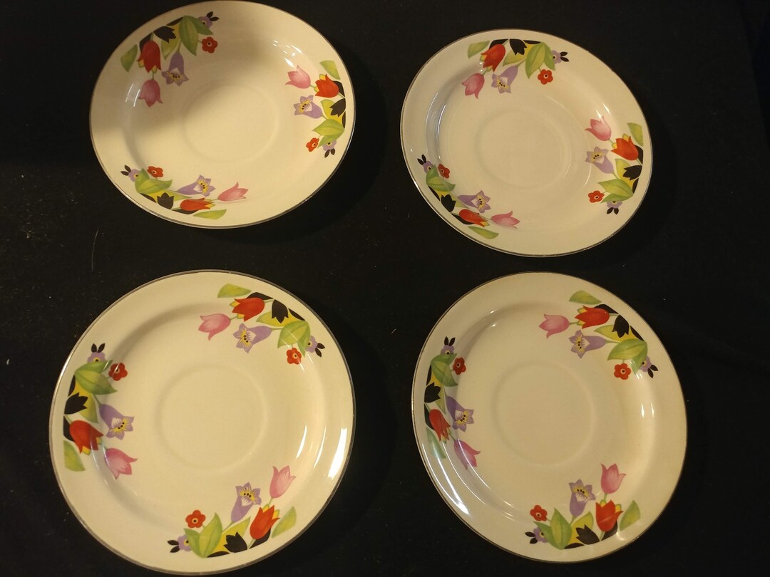 Vintage Set of Hall Quality Dinnerware. 1935 Crocus Pattern With ...