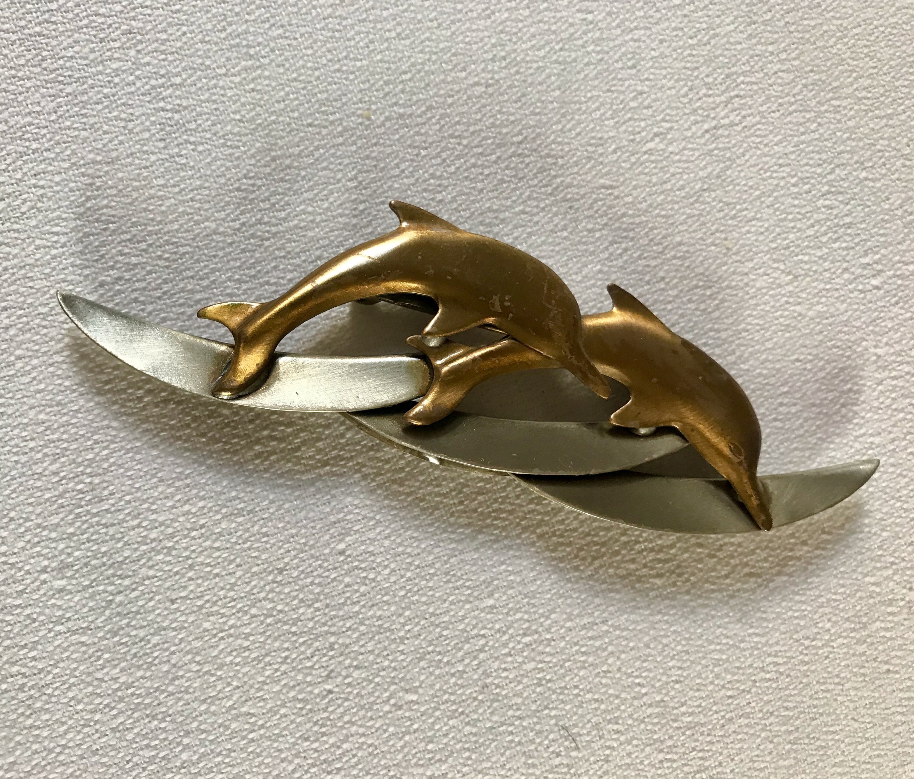 Auspicious Mid Century Double Dolphin Brooch, two tone dolphins jumping ...