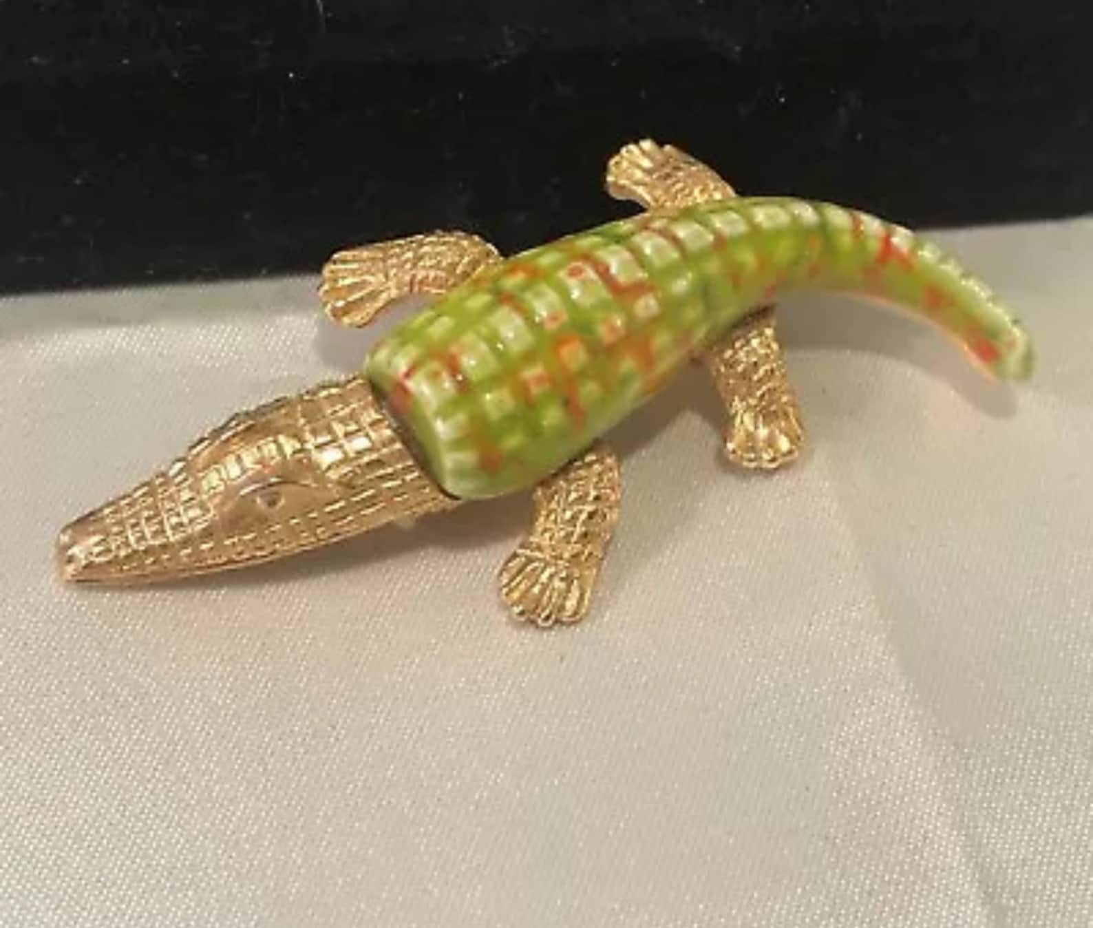 Vintage Alligator Pin, Green Enamel & Goldtone Figural Crocodile Brooch ...