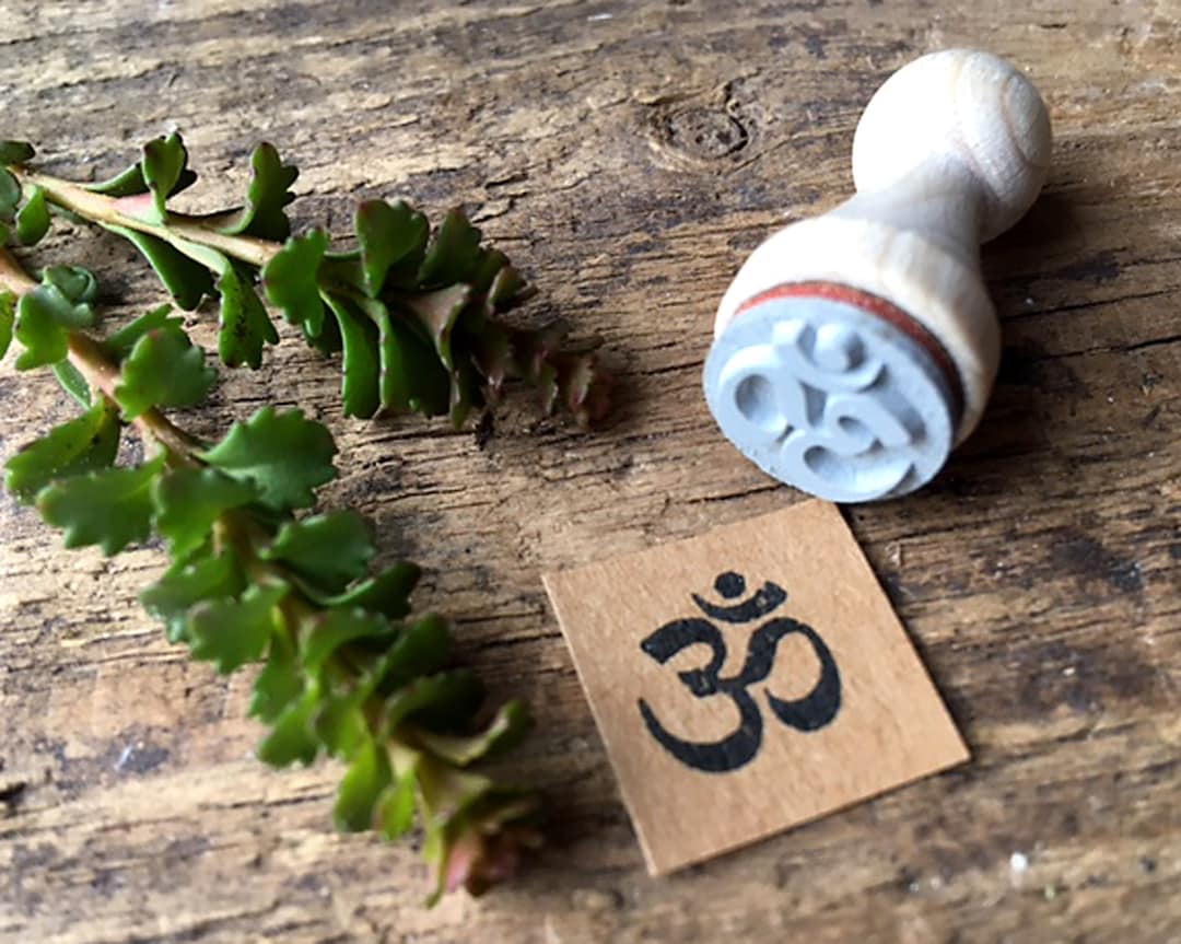 Stamp OM Mini Stamp AUM Yoga Stamp Mantra - Etsy
