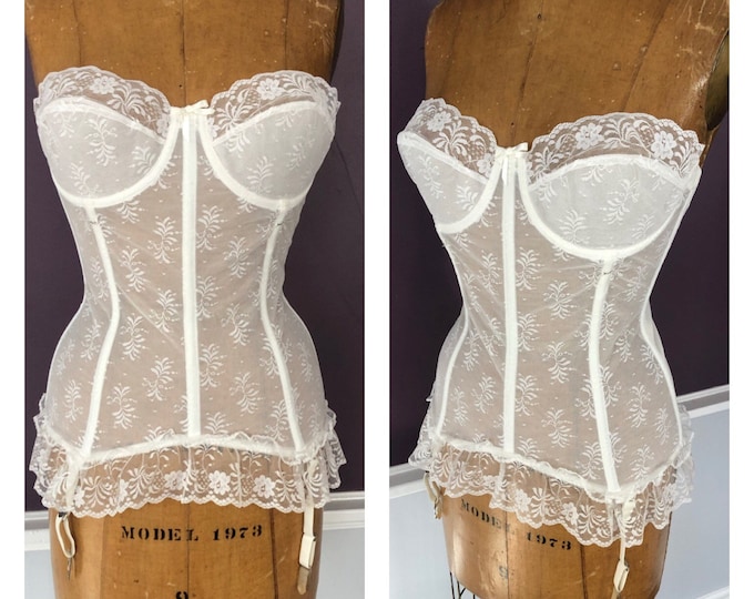 Vintage 80s 90s Merry Widow Basque in Lace With Suspenders / Vintage ...