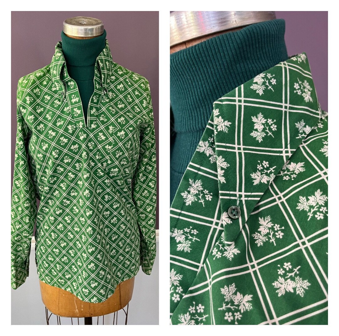 Sick 70s Floral Tunic With Spearpoint Collar and Knit Turtleneck ...