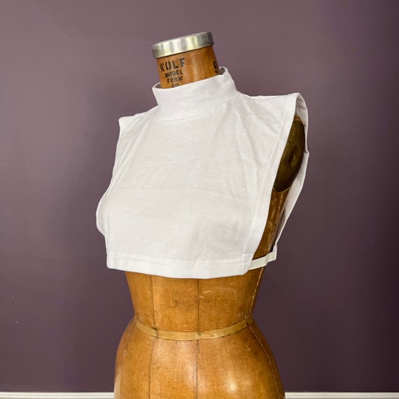 DICKIE!! Faux White Mock Turtleneck Collar - Gem