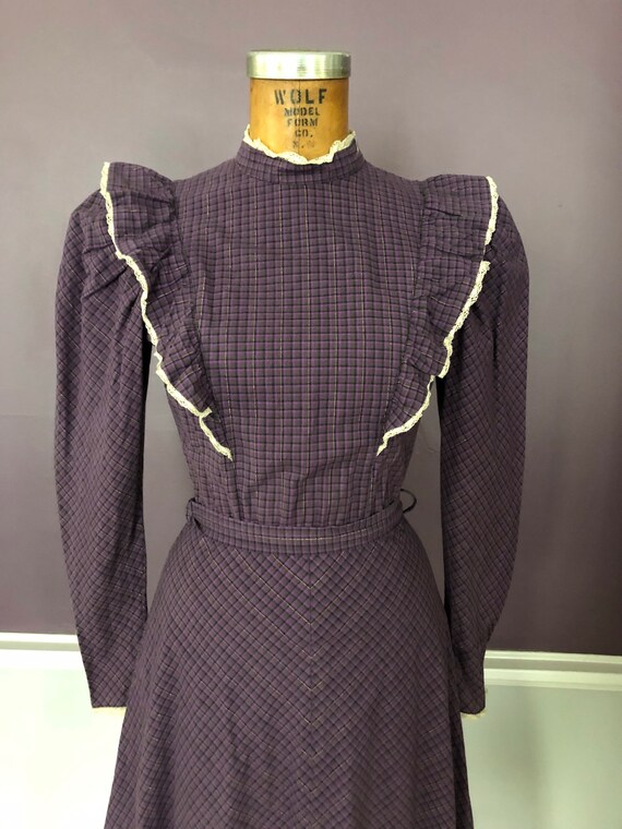 70s Prairie Dress with Puff Shoulders, Leg of Mutton … - Gem