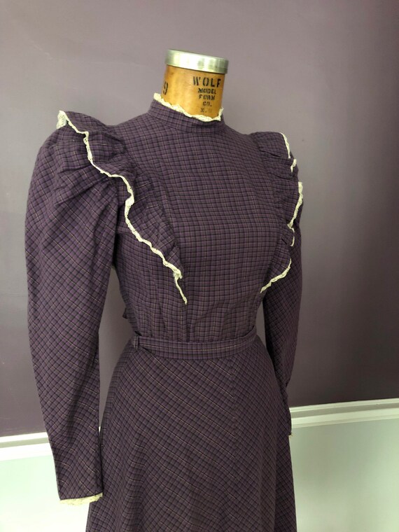 70s Prairie Dress with Puff Shoulders, Leg of Mutton … - Gem