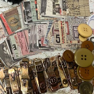 Tim Holtz Embellishment Box, Journal Embellishments, Ephemera, Word ...