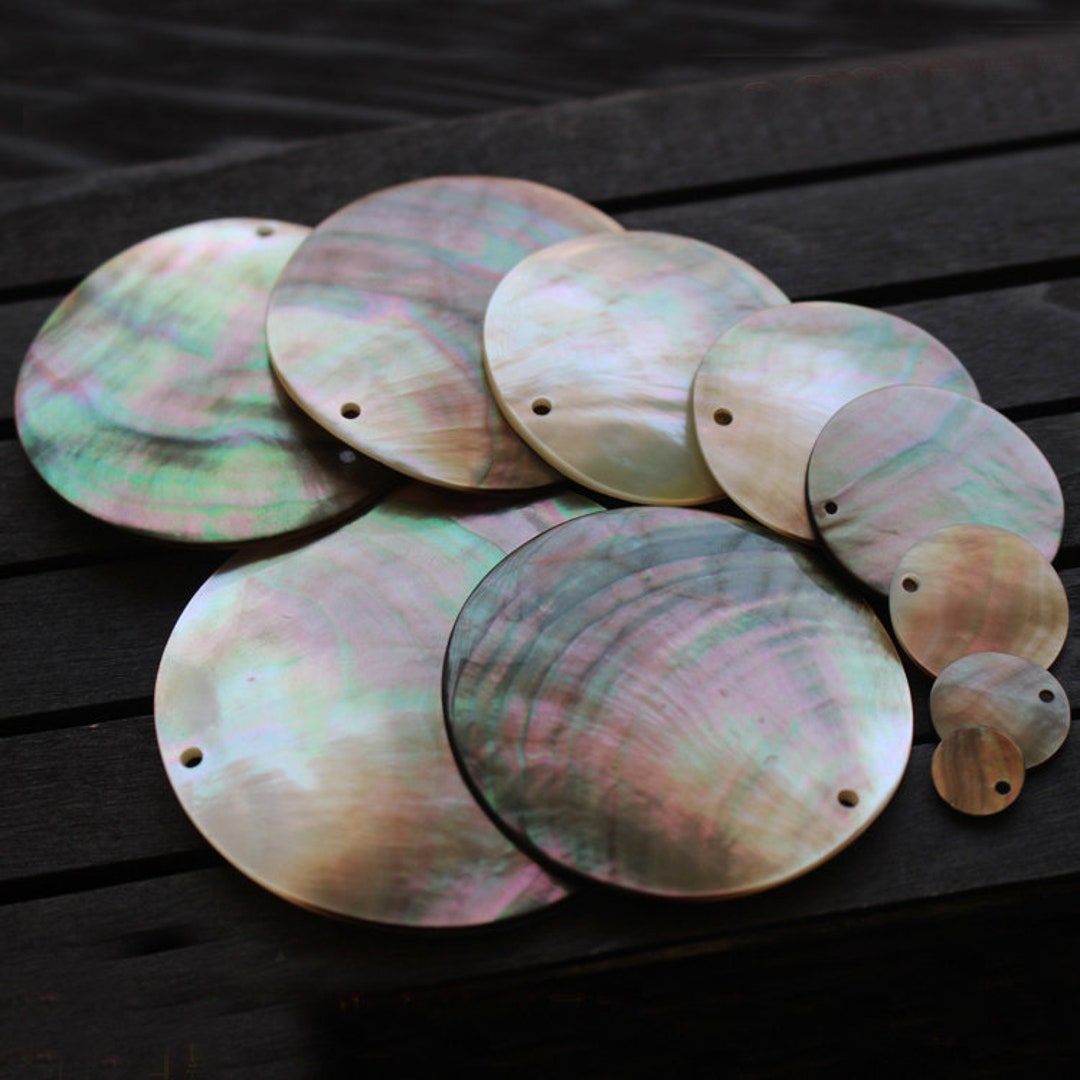 2pcs Round Shell Charms Natural Shell Pendant Charm Pendant Spacer ...