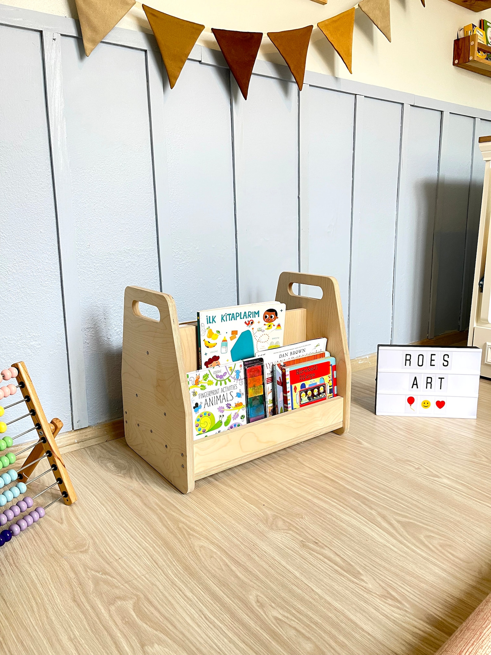 Montessori Birch Plywood Bookshelf, Baby Gift, Portable Montessori ...