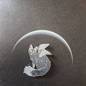 Winged Cat Enamel Pin - Etsy