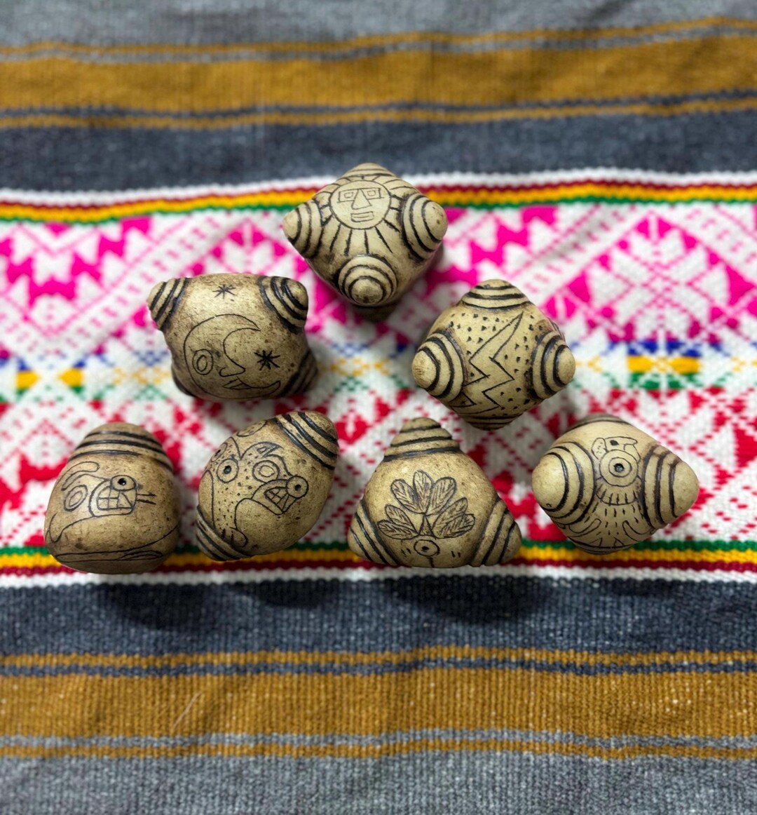 Chumpi Stones Hand Carved Khuyas Alabaster Stones Peruvian Shaman 7 ...