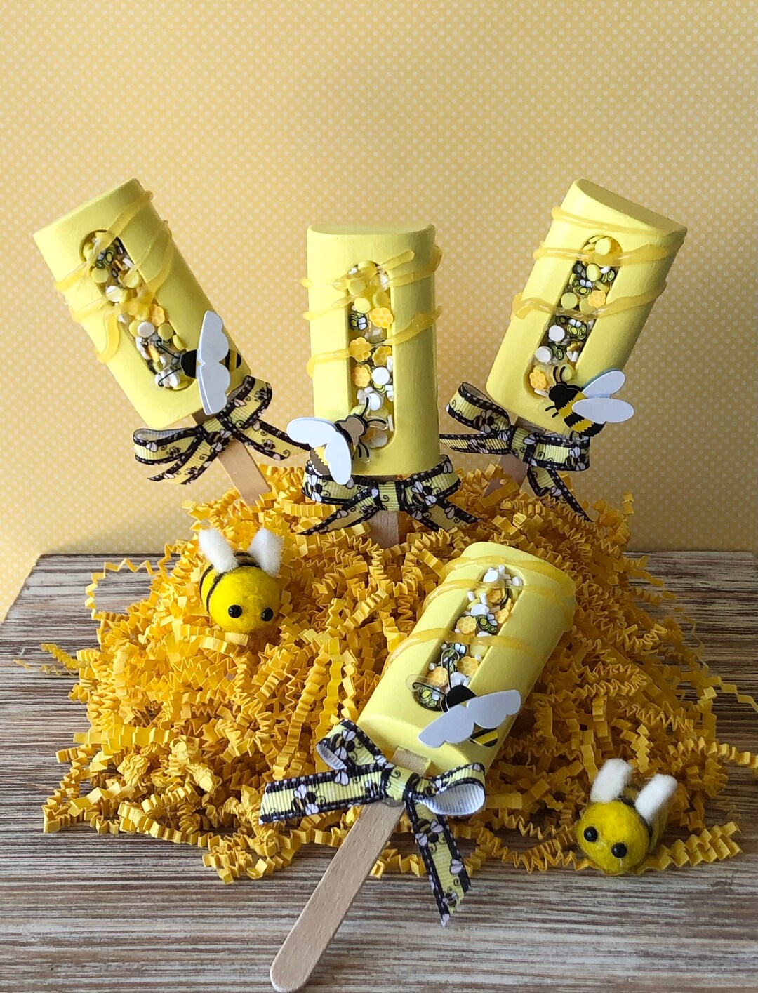 Fake Bee Cake Pop Decor – Hand‑painted Faux Treat for Tiered Tray ...