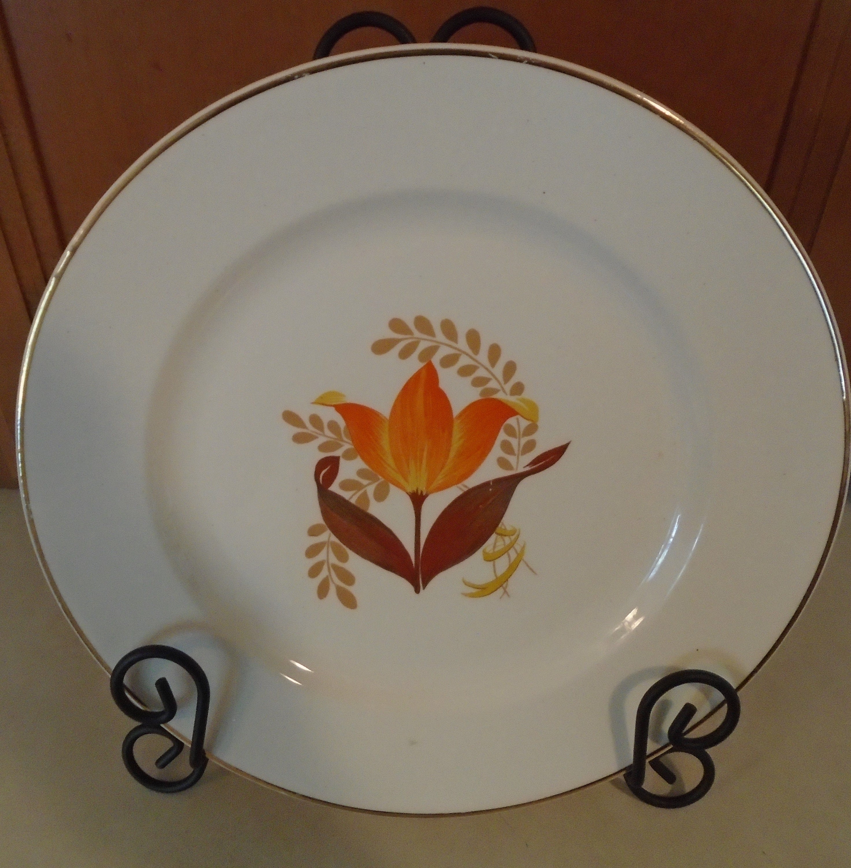 Bakerite 1940's Orange Tulip dinner plate with 22K Gold | Etsy