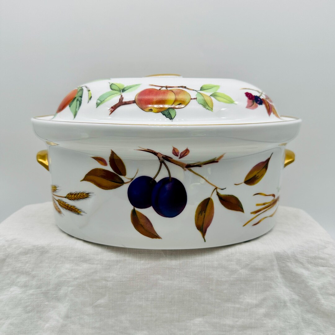 Royal Worcester Evesham Gold Fine Porcelain 2.5 Quart Oval Covered ...