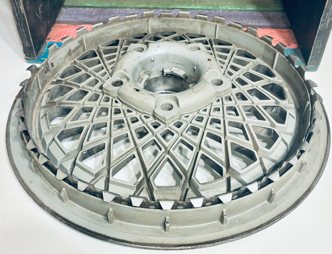 1970s-1980s Chevrolet Caprice Hubcap - Etsy