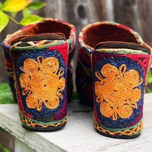 1960s Suzani Chain Stitched Embroidered Platform Mule Clogs - Etsy