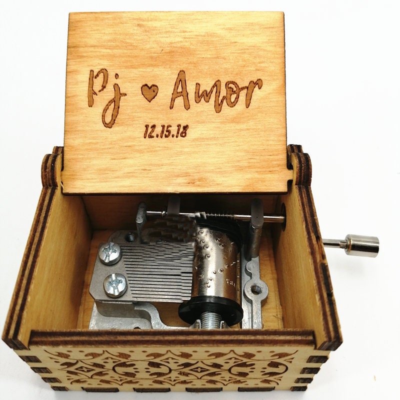 Engraved Music Box Gift for Daughter, Hand Crank Wooden Musical Boxes ...