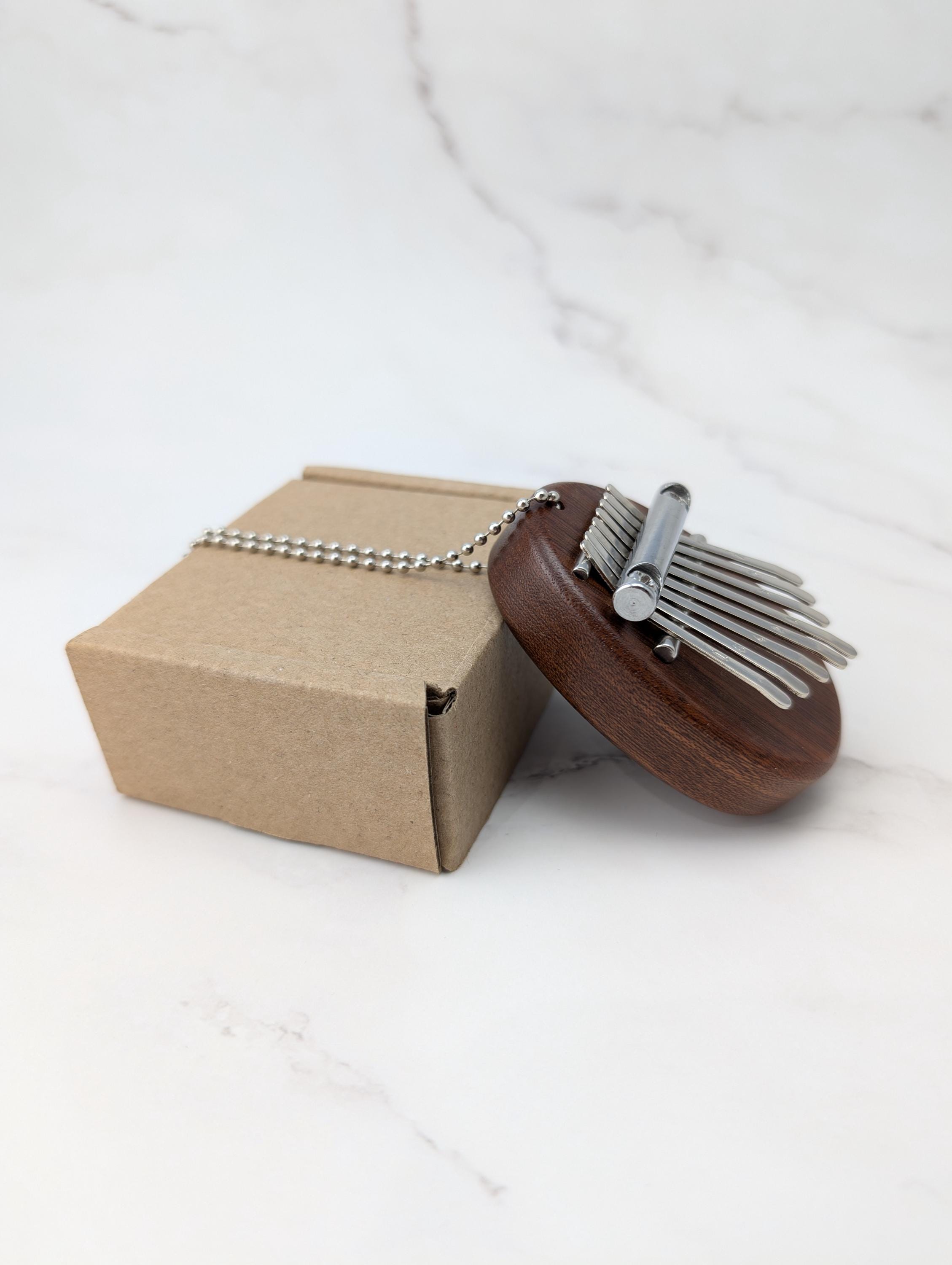Engraved Mini Wood Kalimba, Single Color Flatboard Wooden 8 Keys Mini ...
