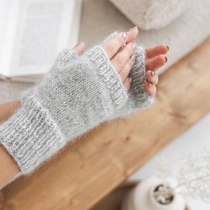 Brown Mohair Cable Knit Fingerless Mittens, Camel Taupe Women Knitted Gloves, Handmade Alpaca ...