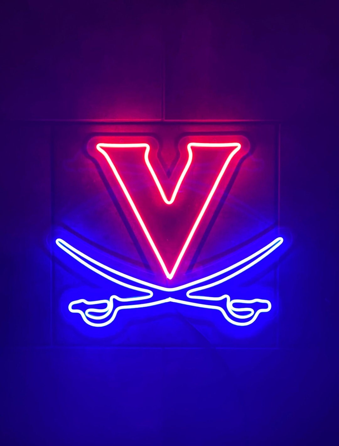 University of Virginia 'V' With Sabres LED Neon Sign - 21.7" W X 17.5 ...