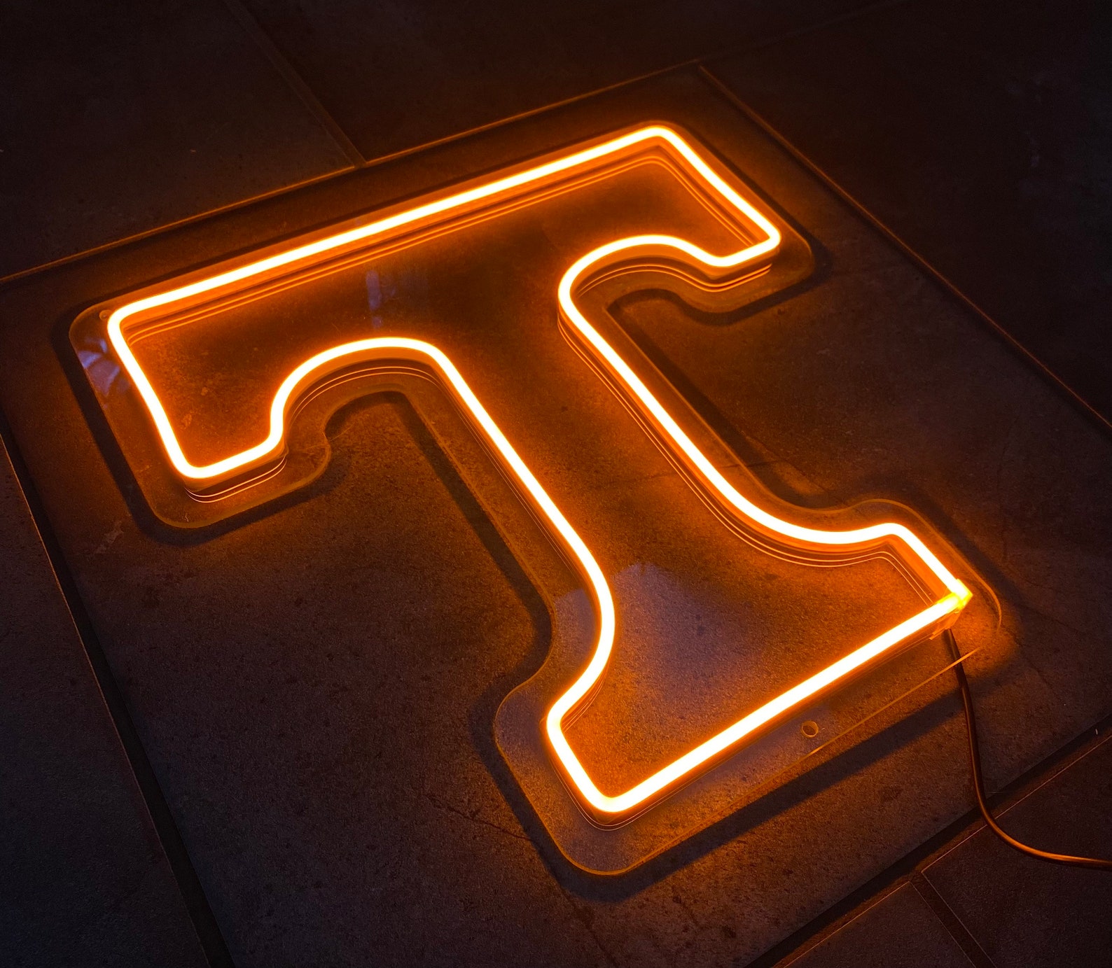 University of Tennessee Power T Logo Volunteers LED Neon Sign - Etsy