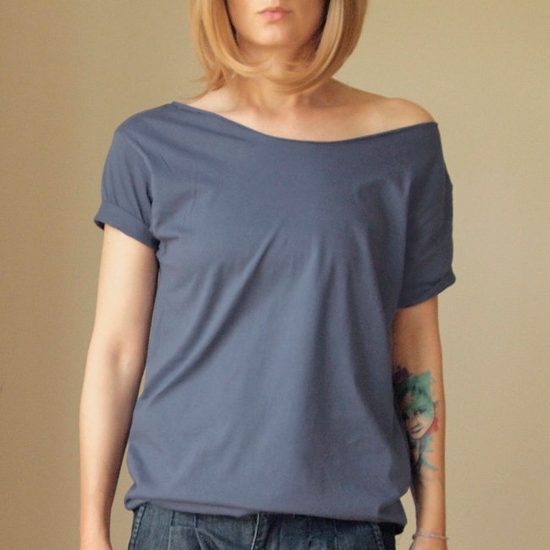 Smooth Blue-gray Cotton Oversize T-shirt With a Straight Neckline ...