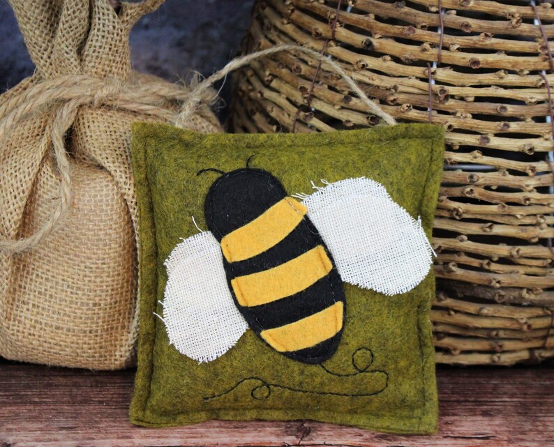 Primitive Honey Bee Bumblebee Felt Handmade Ornament Rustic - Etsy