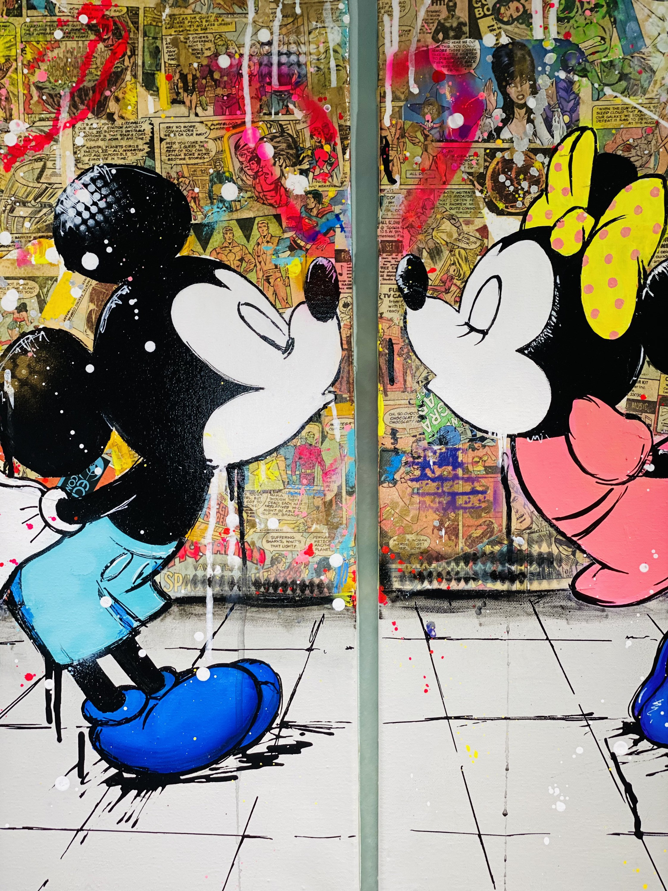 Graffiti Mickey Mouse And Minnie